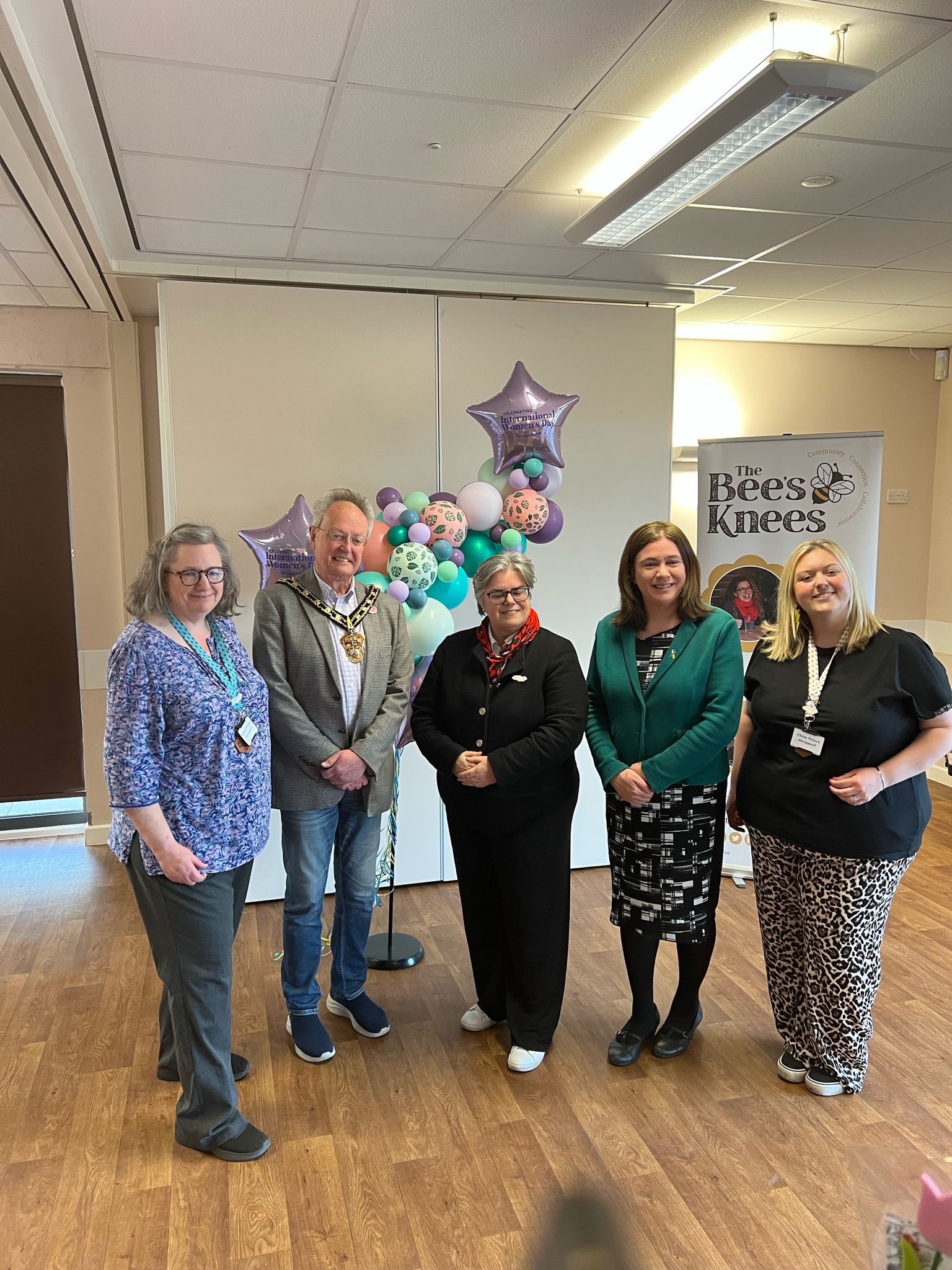 Applauding the Women of Leighton Buzzard - Bee Local
